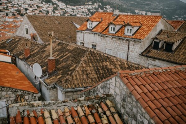 How Can You Tell If Your Roof Is in Poor Condition? - Working Mom Blog ...